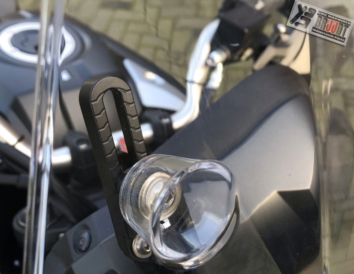 BRUUDT CNC Machined Special Parts - BRUUDT Windscreen Adjusters for the ...